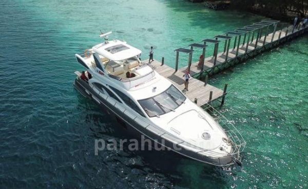 Review Azimut 60, Yacht Mewah di Pantai Mutiara Jakarta